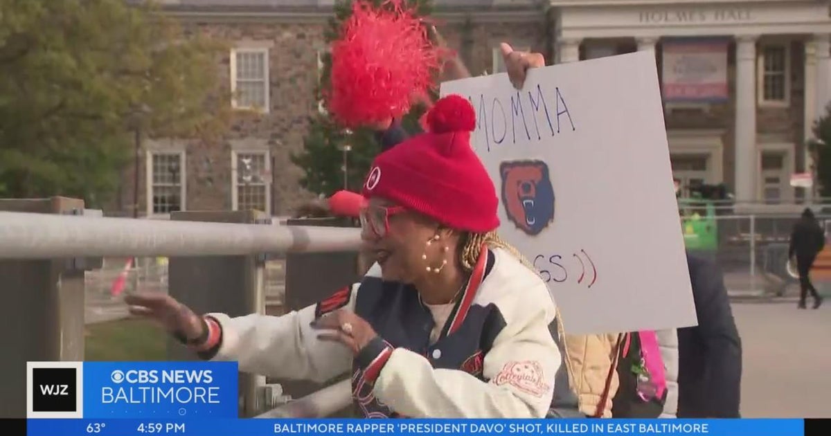 Alumni greets Morgan State students as classes resume for first time ...