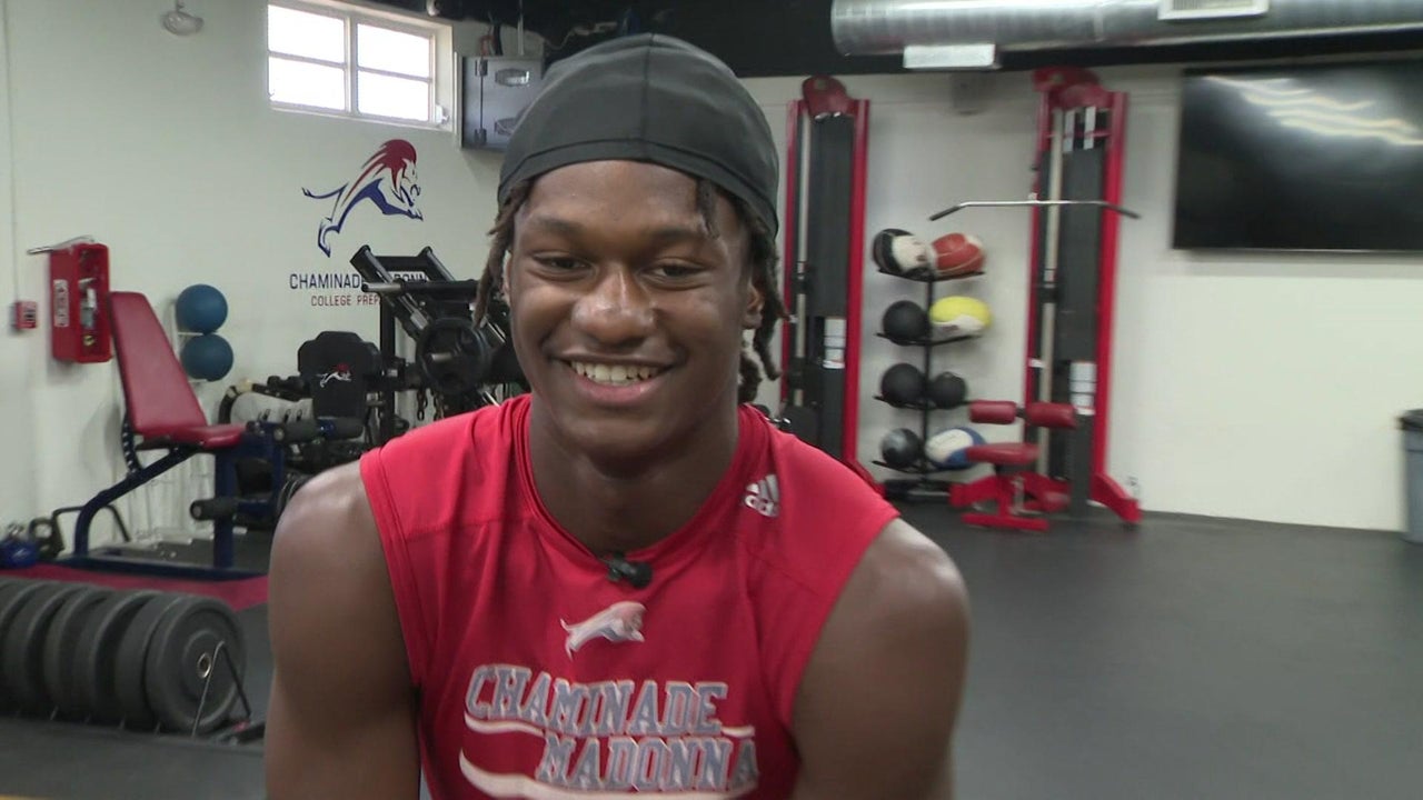 CBS4 Nat Moore Trophy | WFOR-TV CBS Miami