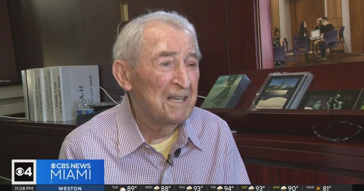 Holocaust survivor hopes unique perspective opens hearts, minds - CBS Miami