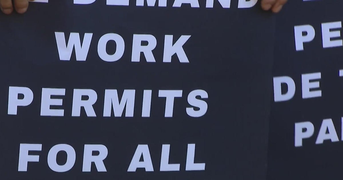 Advocates to hold rally demanding work permits for all on Chicago's ...