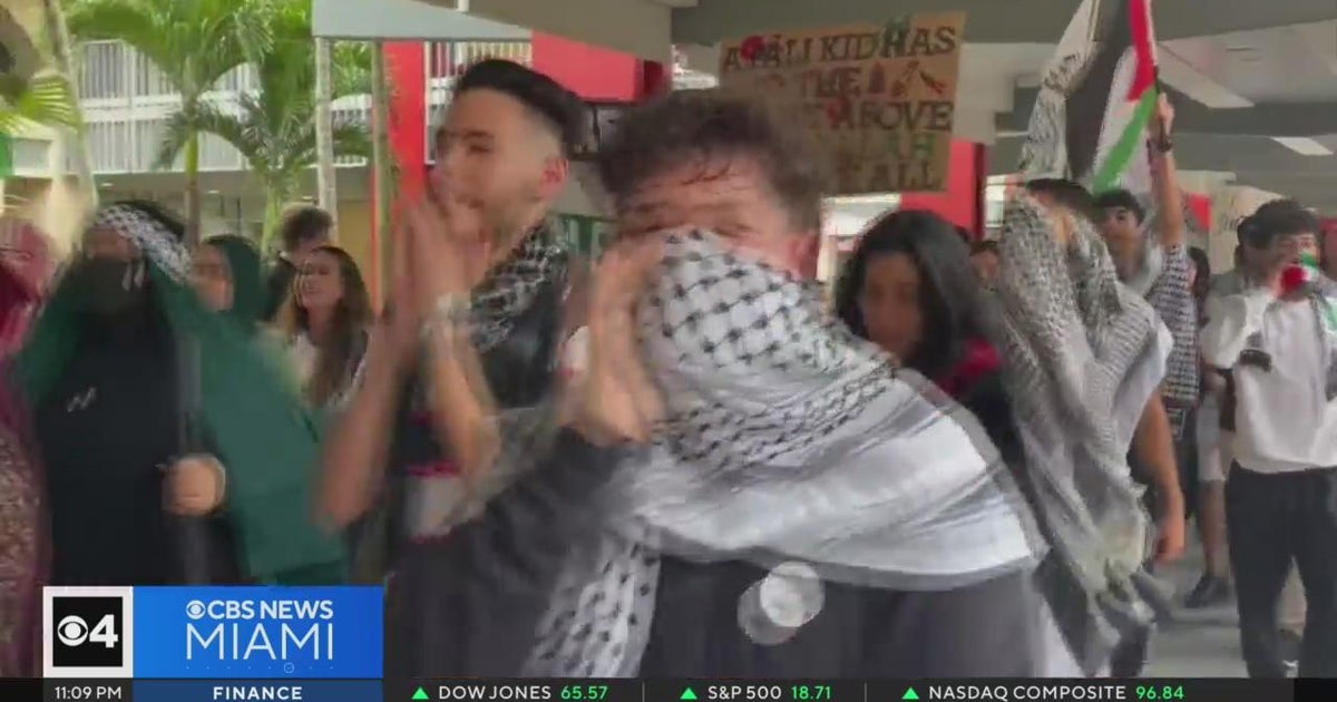 Arrests made during pro-Palestinian rally at FAU - CBS Miami