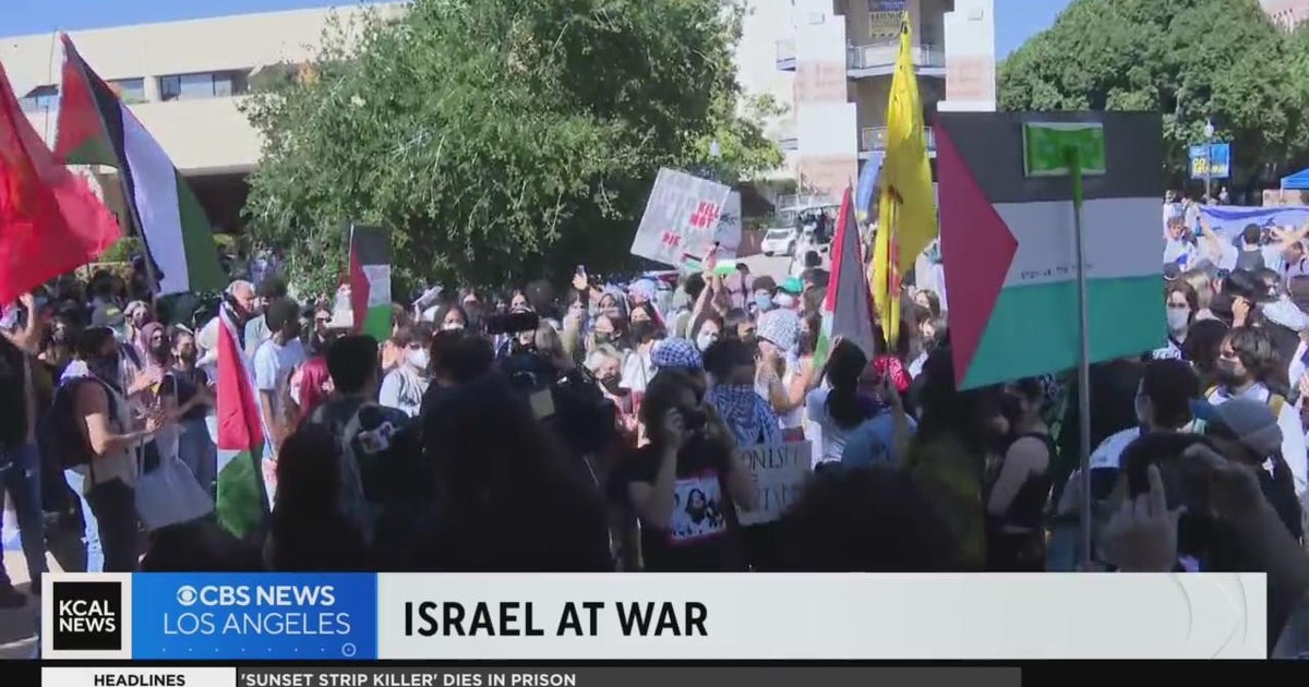 UCLA students hold "Walk Out for Palestine" rally - CBS Los Angeles