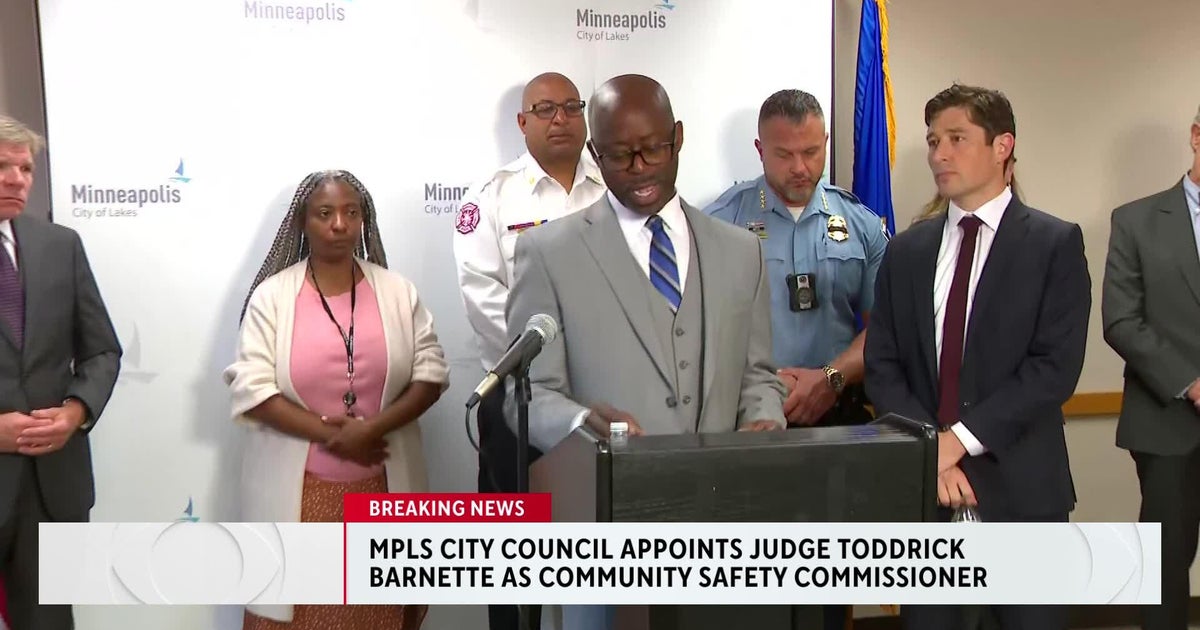 Minneapolis City Council approves Judge Toddrick Barnette as new ...