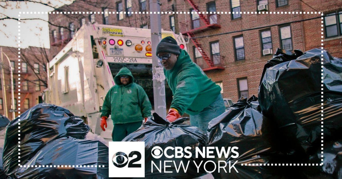 New York City reaches new contract with sanitation workers - CBS New York
