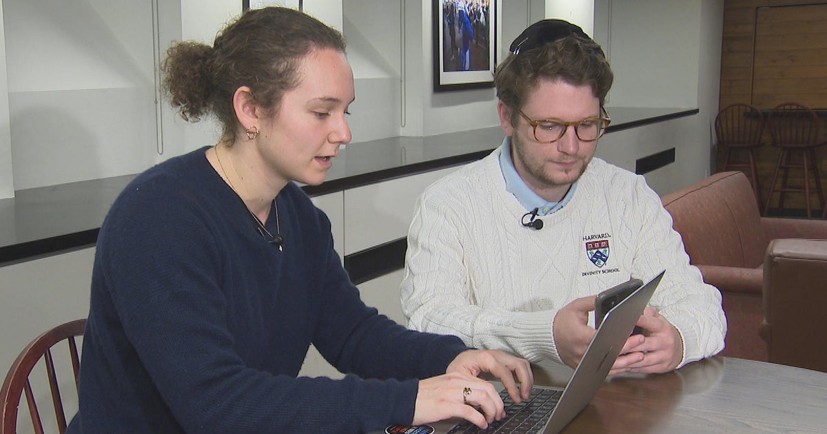 Harvard students create "Hotline for Israel Palestine" to promote ...