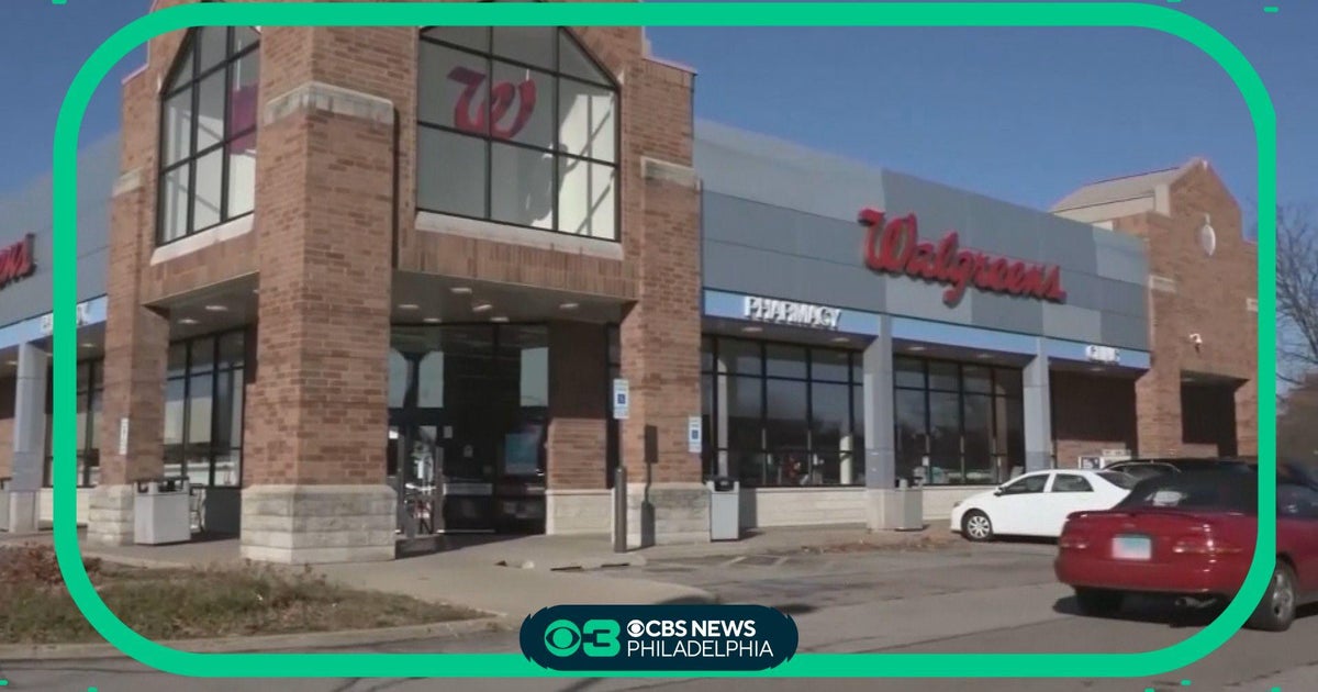 Pharmacy workers back on the job after walkouts at CVS, Walgreens - CBS ...