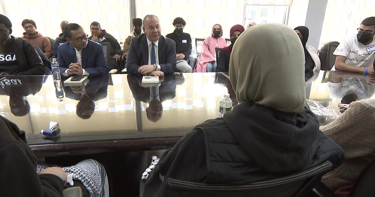 Muslim & Jewish faith leaders come together to discuss peace, unity ...