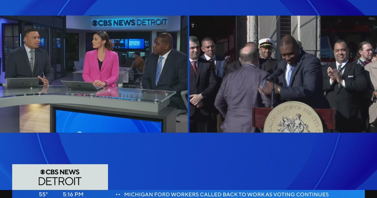 Chuck Simms named City of Detroit's permanent fire commissioner - CBS ...