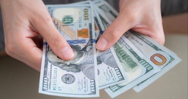 Universal basic income and guaranteed income programs: How they work ...