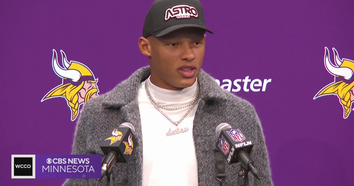 Josh Dobbs leads to Vikings to 2 wins to become fan favorite - CBS ...
