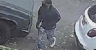 Reward Offered For Arrest In Robbery Of Postal Worker In Chicago Cbs
