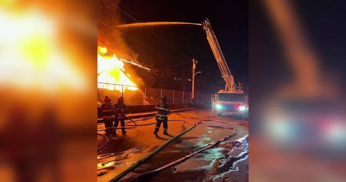 Crews Fight Donora House Fire - CBS Pittsburgh