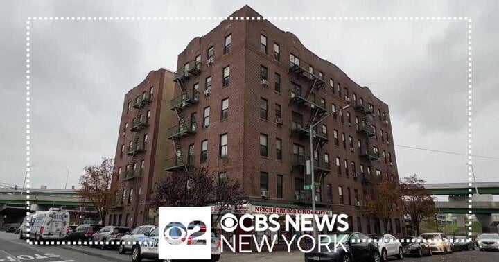 3 People Found Dead Inside Bronx Apartment Building Nypd Says Cbs
