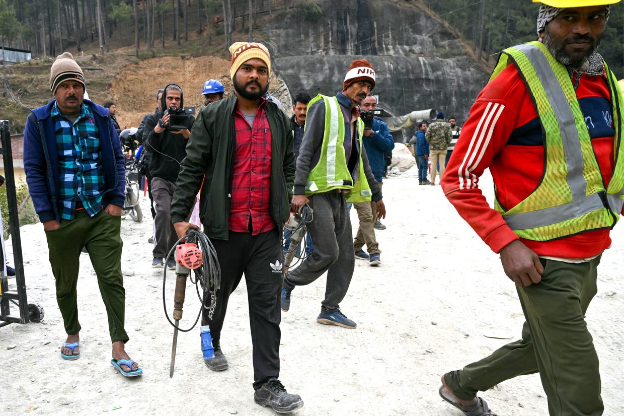 41 men rescued from India tunnel by "rat miners" 17 days after partial ...