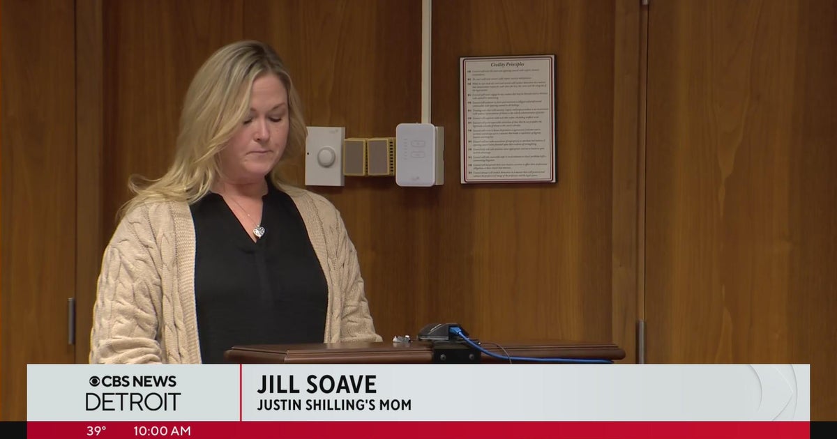 Mother of Oxford High School shooting victim Justin Shilling delivers ...