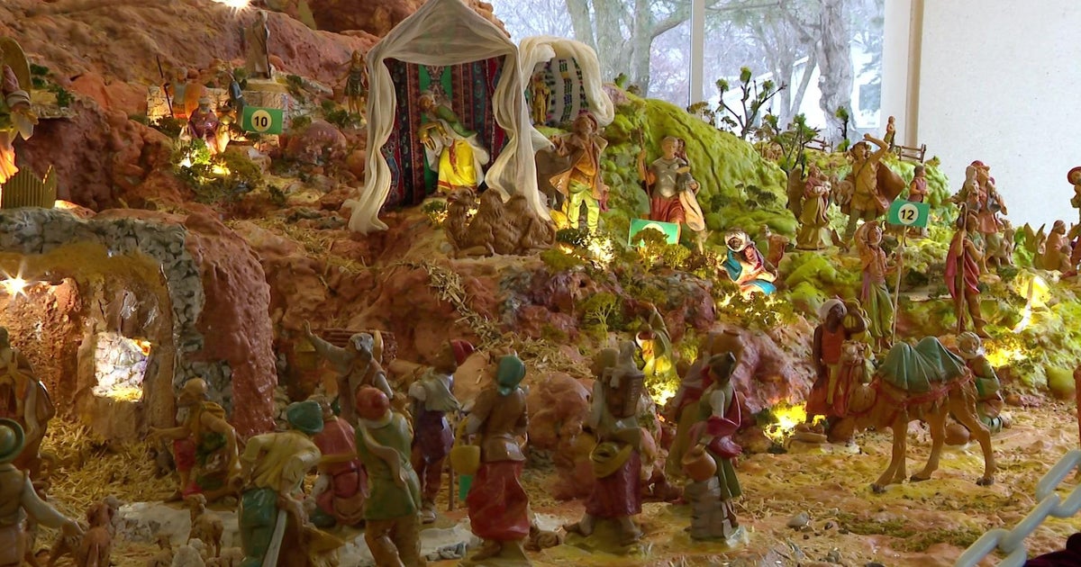 Elaborate Nativity scene on display at Edina church spans 300+ square ...
