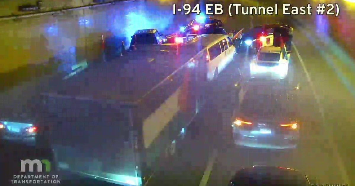 8 arrested after blocking traffic on Interstate 94 near Lowry Tunnel ...
