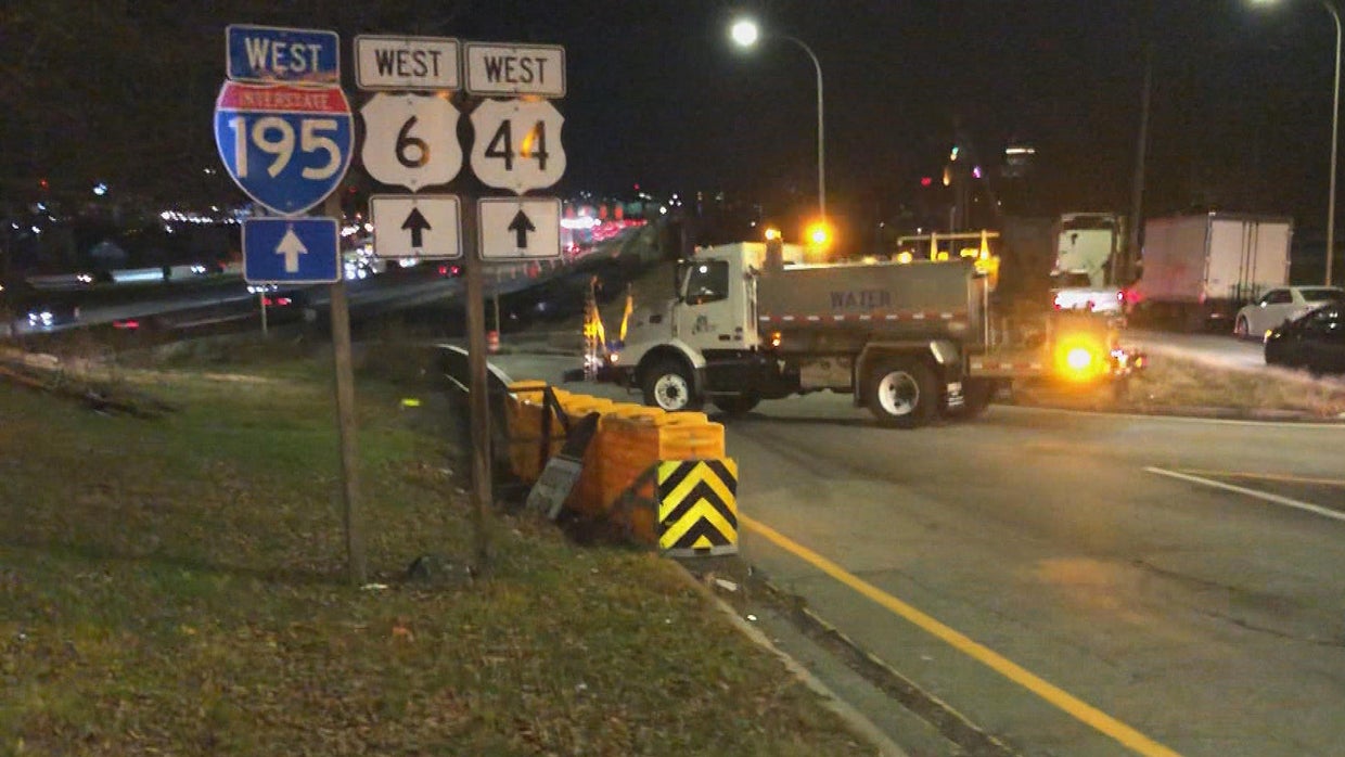 "Critical failure" closes I-195 west on Washington Bridge in Providence ...
