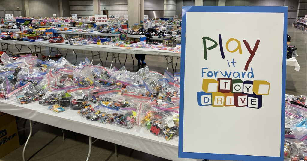 A Giving Spirit: Play It Forward Pittsburgh Toy Drive hosting annual ...