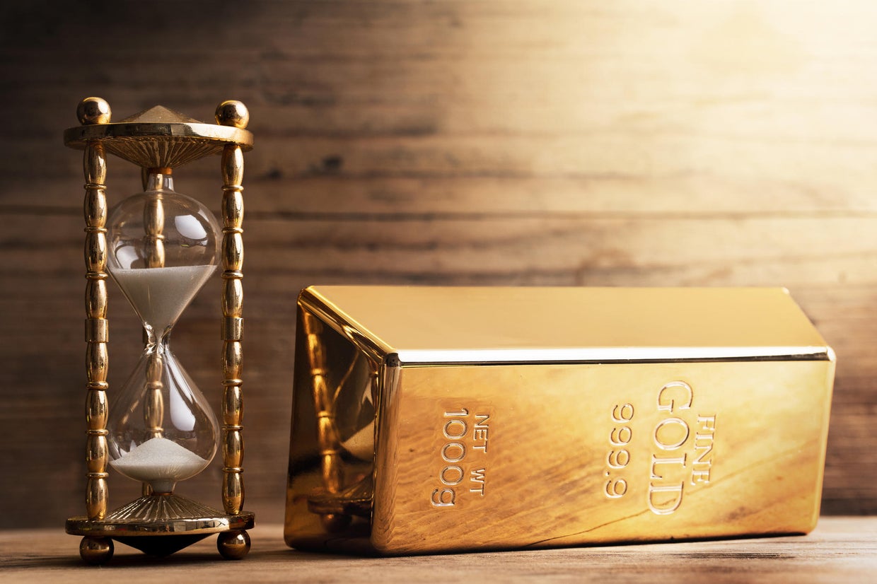 What will gold be worth in 5 years? - CBS News