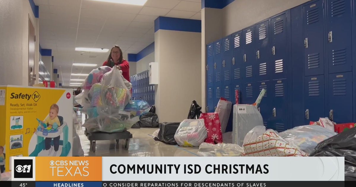 Community ISD helps kids get gifts for Christmas - CBS Texas