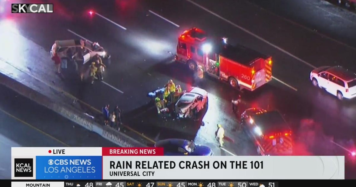 Rain causes multi-car crash on 101 Freeway in Universal City - CBS Los ...