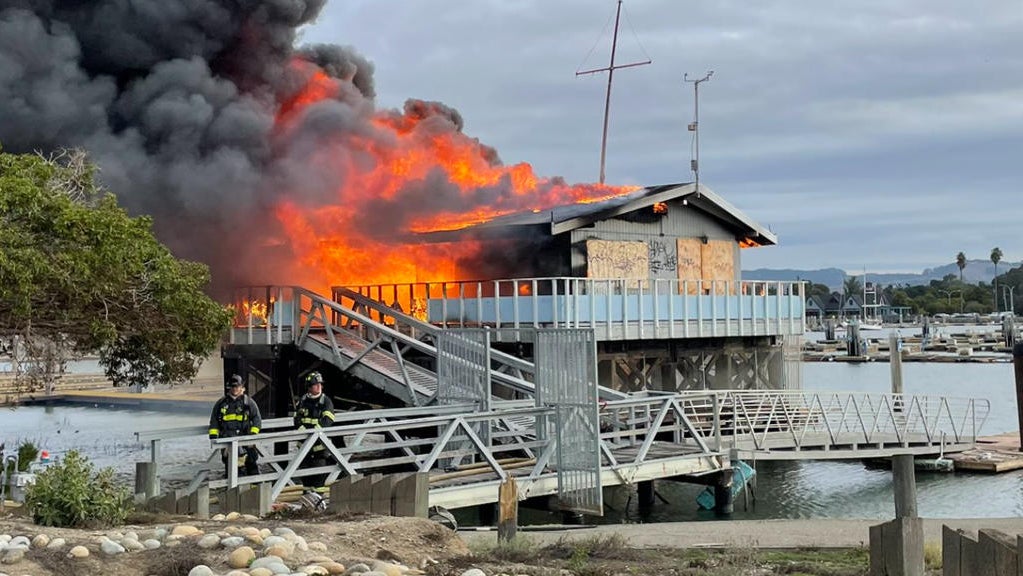 Fire destroys old harbor master's office in San Leandro - CBS San Francisco