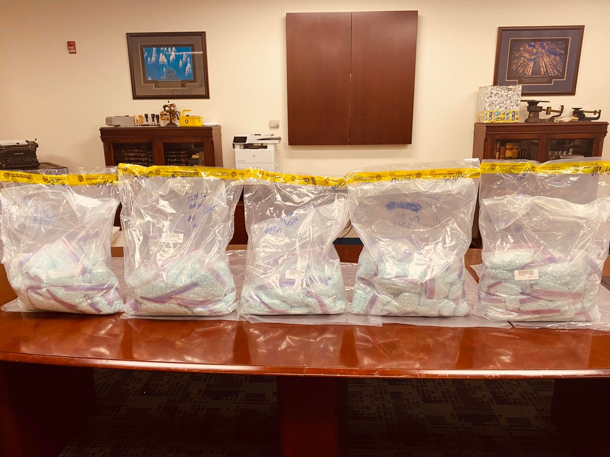 280K fentanyl pills seized in largest bust in state history, 6 charged ...