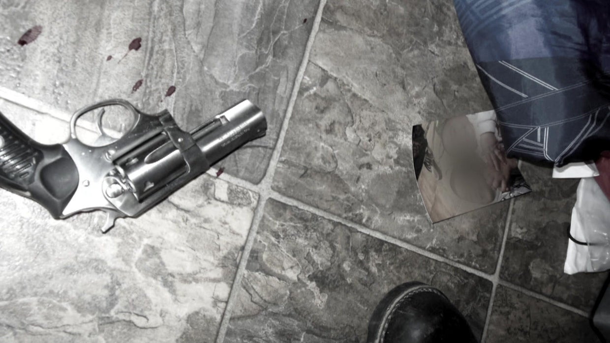 Evidence photos in the death of Louisiana mother Megan Parra - CBS News