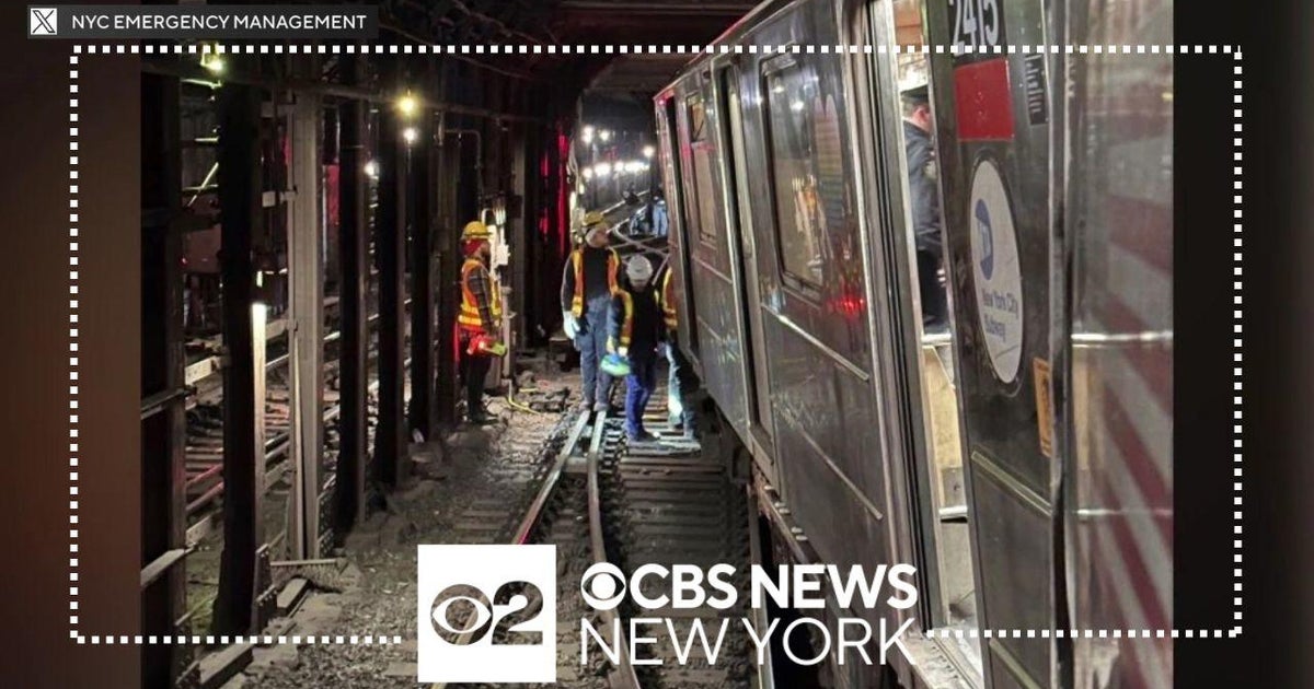 MTA: Train that derailed has been repaired, service disruptions remain - CBS New York