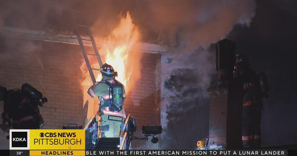 1 killed, 1 injured in Shaler house fire - CBS Pittsburgh