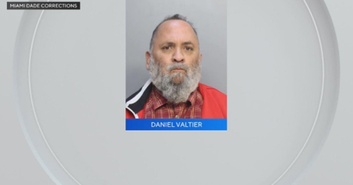 Texas man arrested and charged for stalking Shakira at her South ...