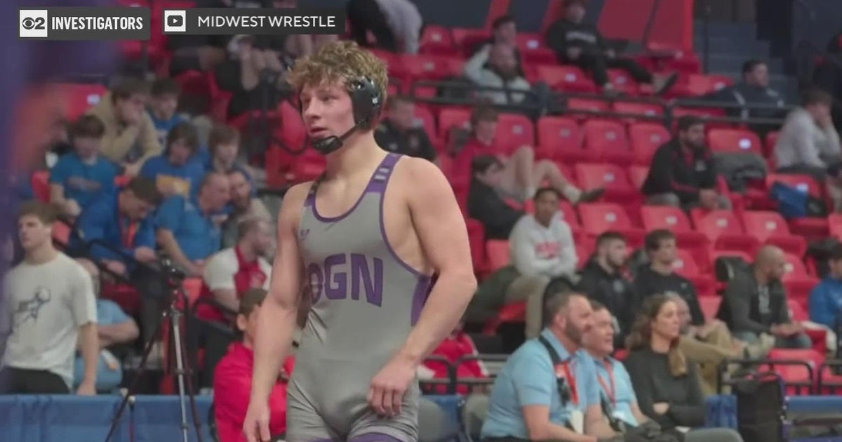 Suburban Chicago high school wrestler fights in federal court to get ...