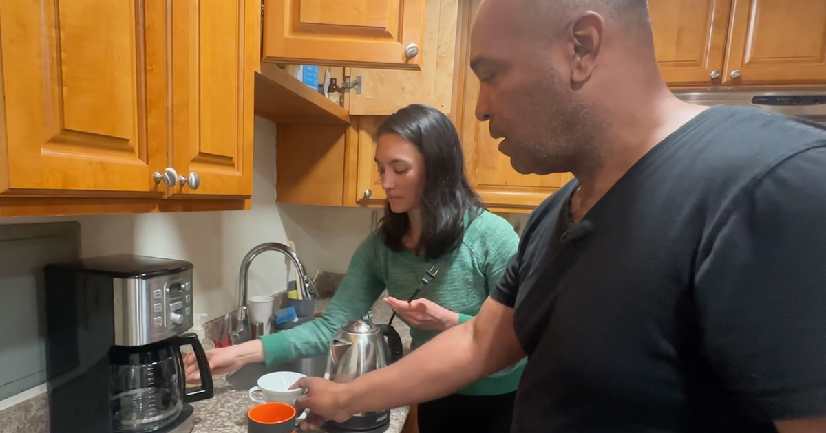 Re-entry program for former inmates provides kinder transitional ...