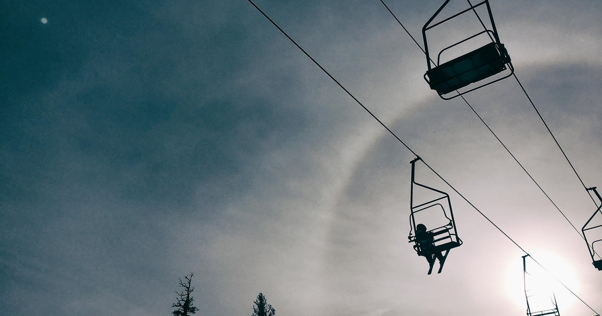 Palisades Tahoe's KT-22 lift reopens 2 days after deadly avalanche ...