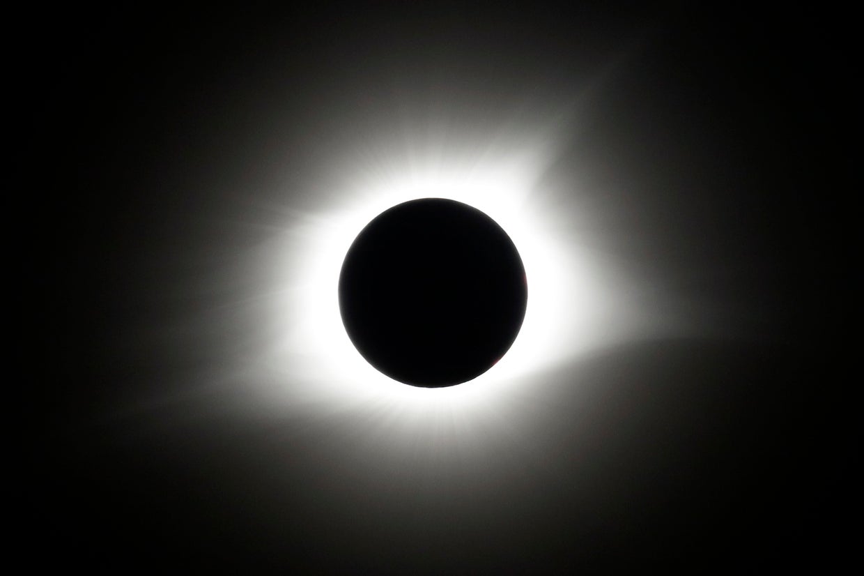 Why do total solar eclipses happen? Learn what will cause today's ...