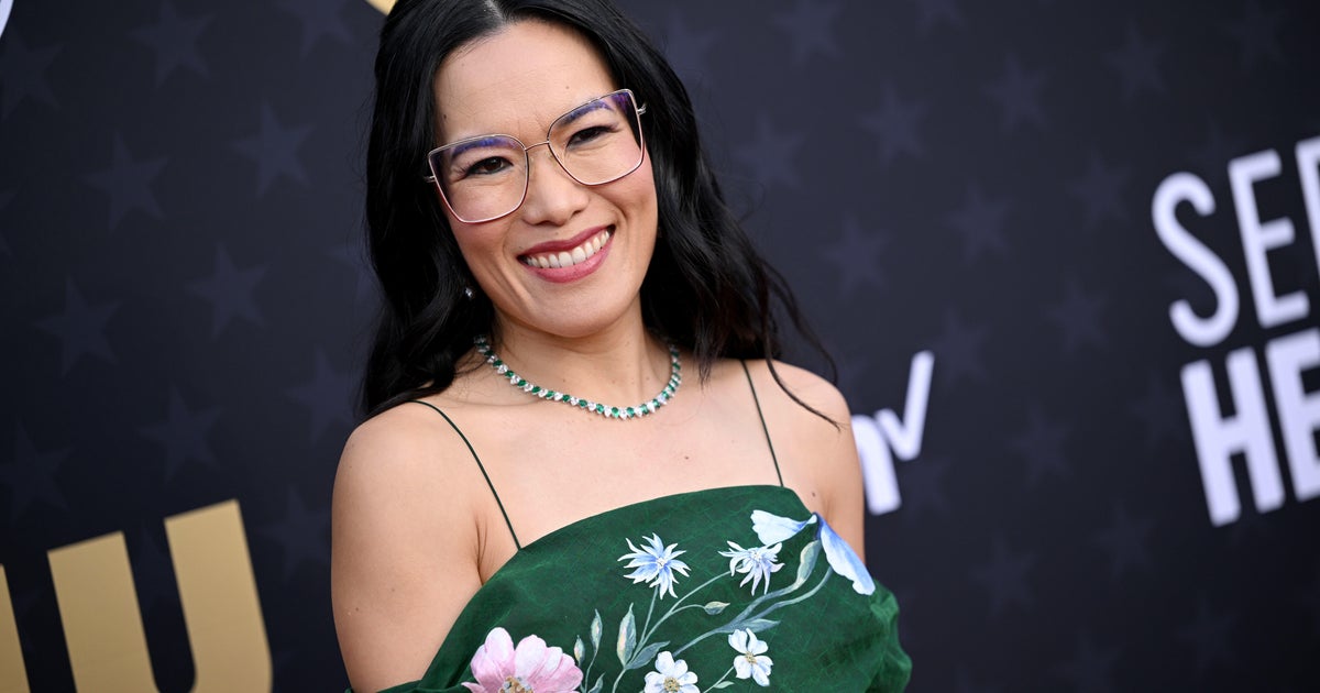 Comedian Ali Wong bringing live comedy tour to Detroit's Fox Theatre ...