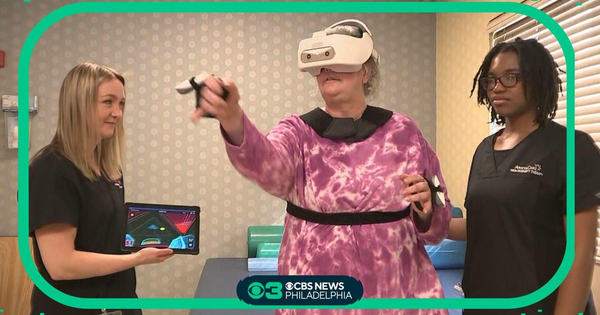 How virtual reality is helping patients in physical therapy - CBS ...