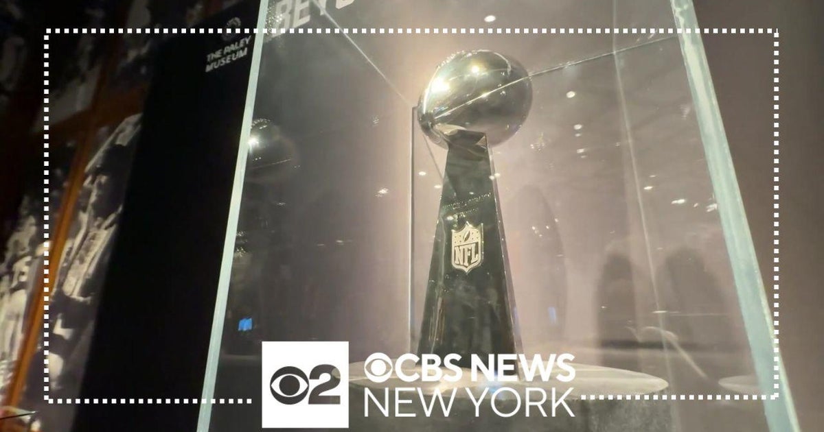 Paley Center exhibit showcases Super Bowl memorabilia, entertainment ...