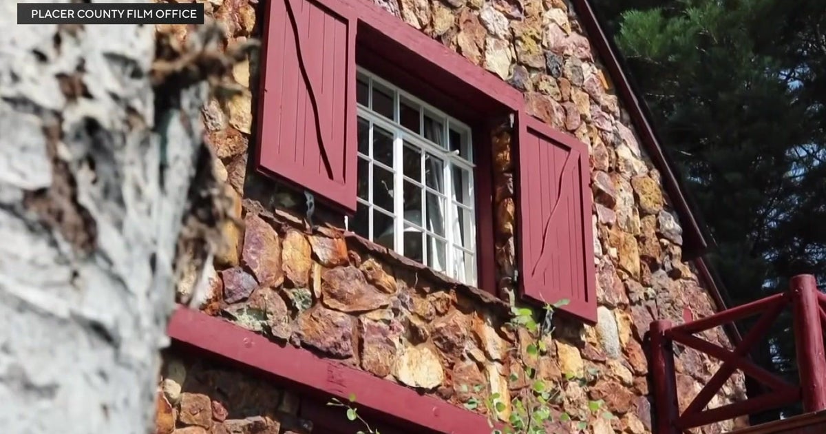 Sakura Gray - Journalist Profile - Intelligent Relations