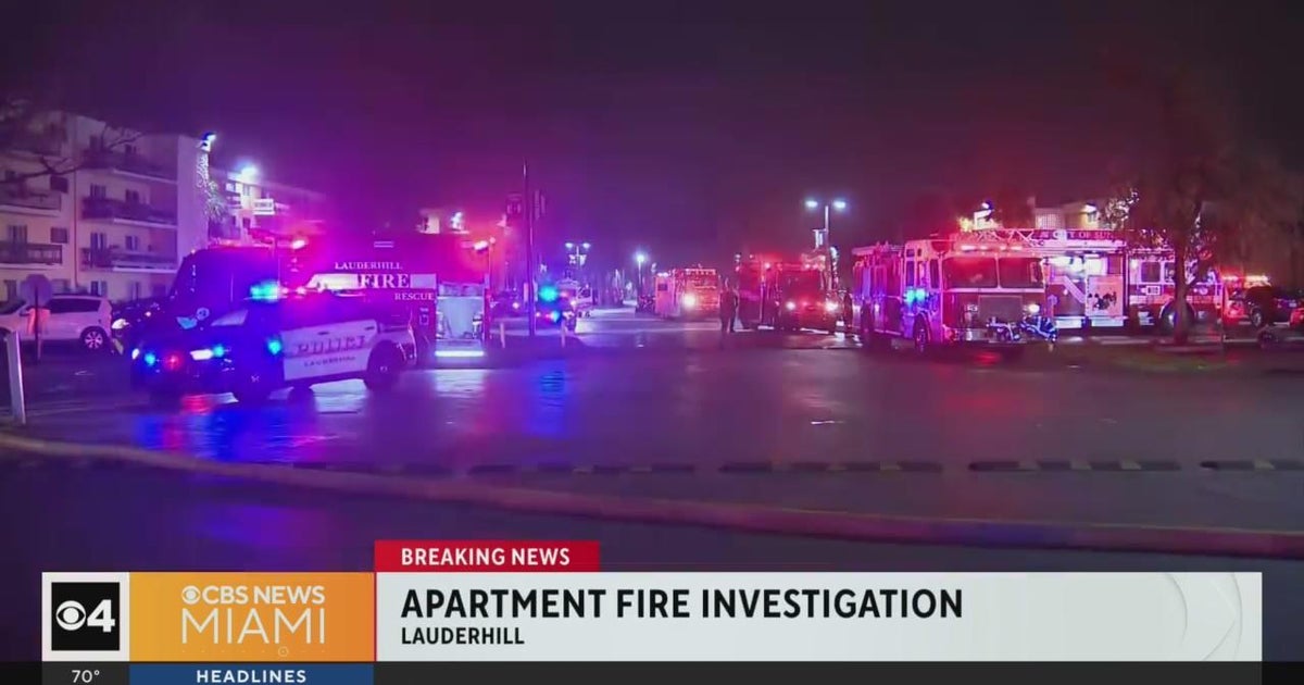 Lauderhill apartment fire under investigation - CBS Miami
