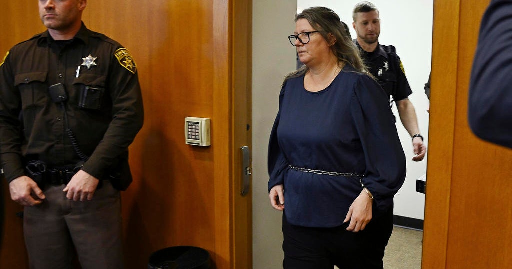 Jennifer Crumbley trial continues, started with debate over if the ...