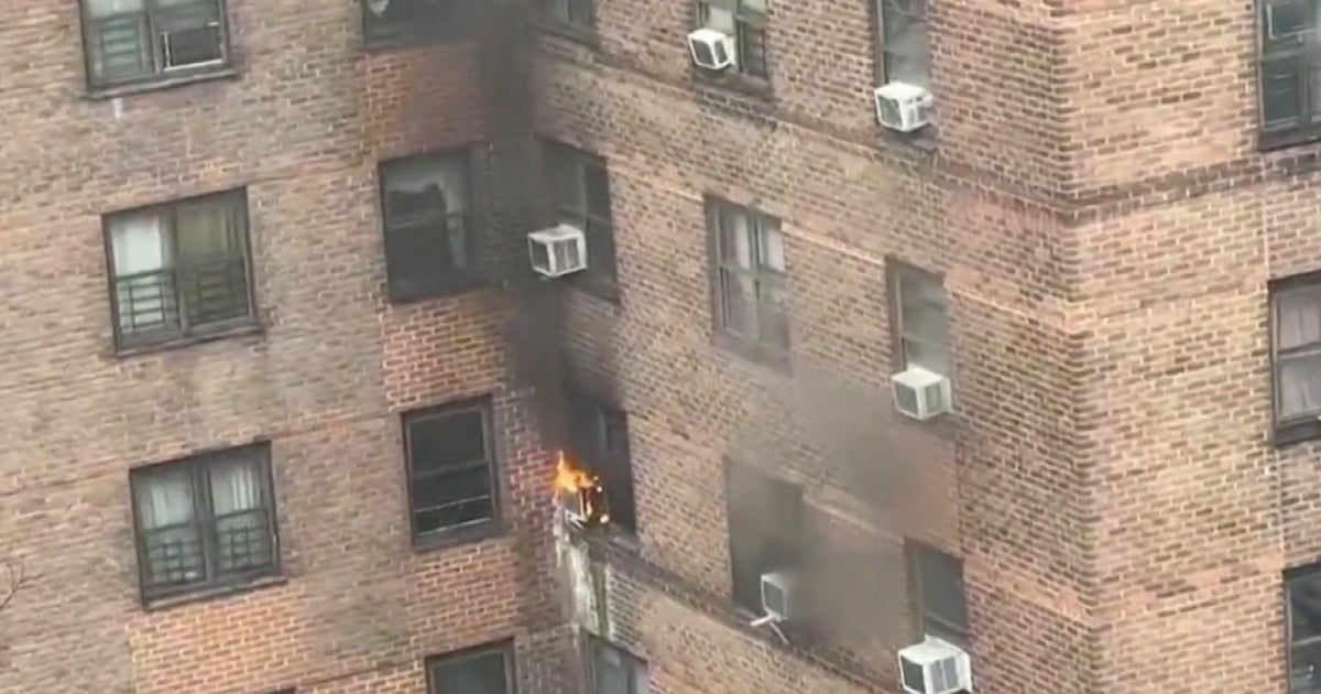 1 injured in apartment fire at East Harlem's Wagner Houses - CBS New York