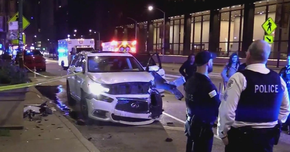 Off-duty Chicago police officer charged with drunk driving in fatal crash - CBS Chicago