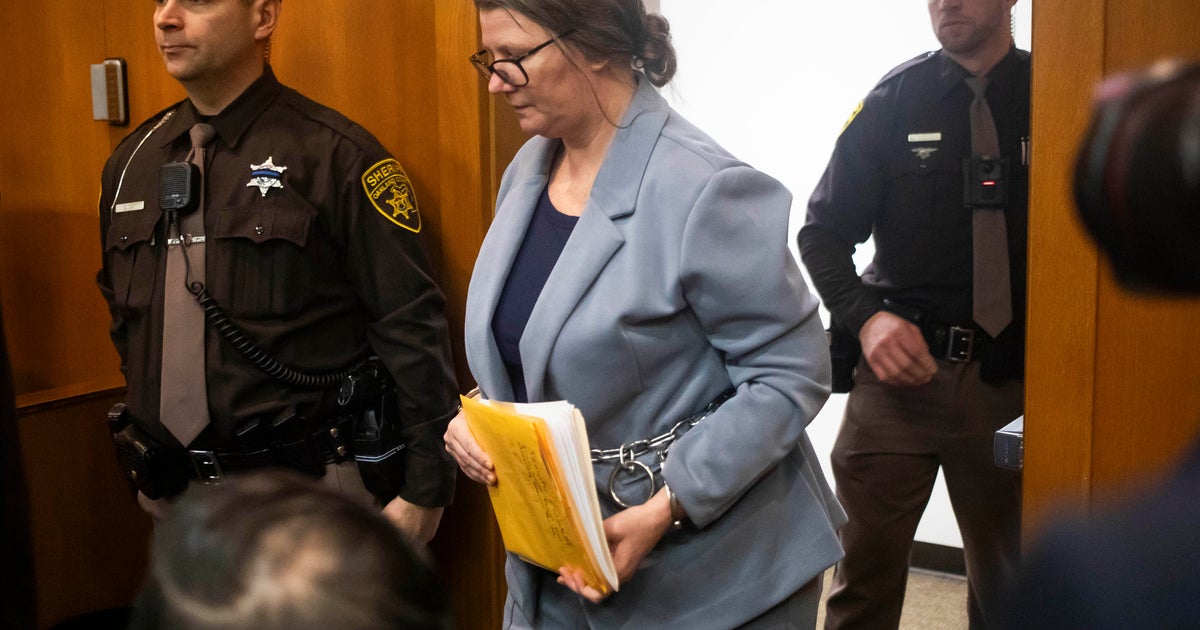 Trial of Jennifer Crumbley, mother of Oxford High School shooter ...