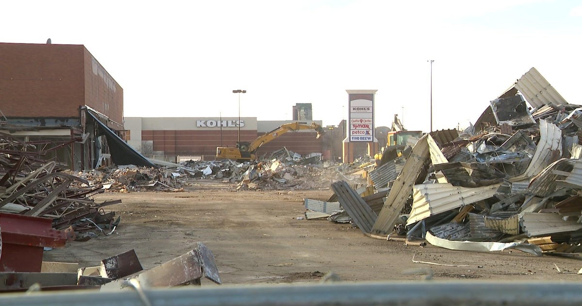 Parts of Bloomington's 63-year-old Southtown Shopping Center to face ...