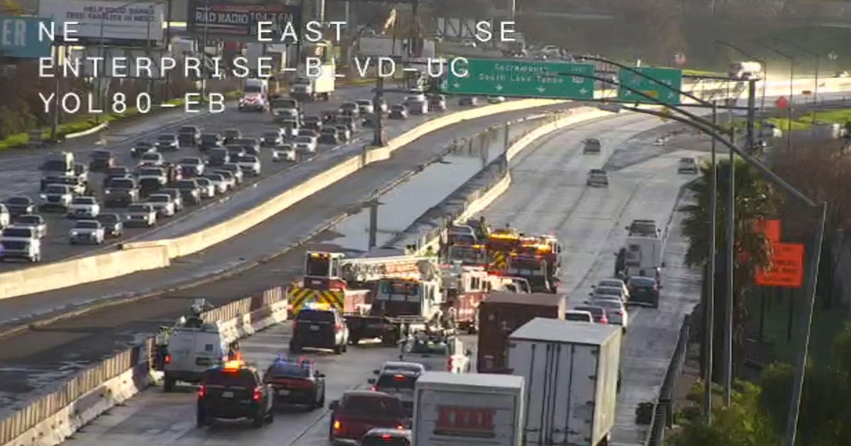 Crash on eastbound I-80 into West Sacramento causing significant delays ...