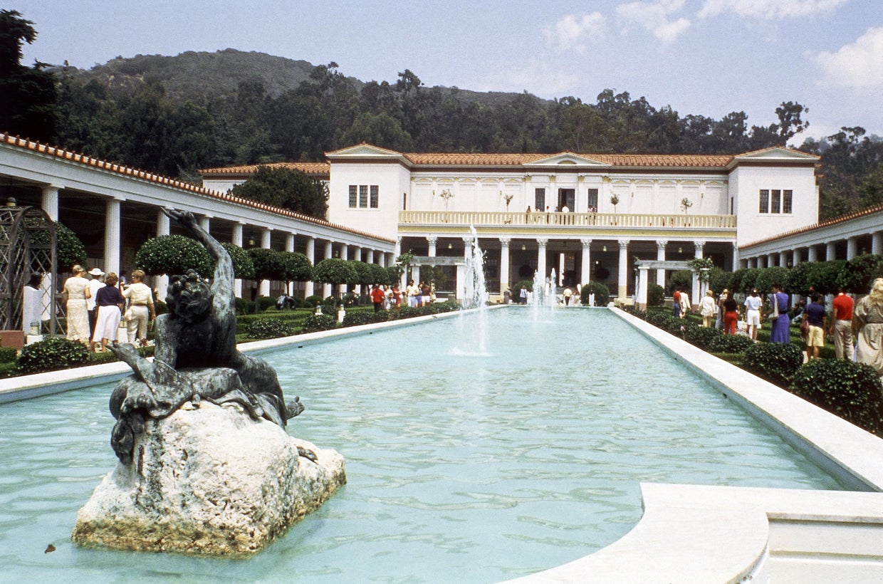 40 Southern California museums offering free admission next month - CBS ...