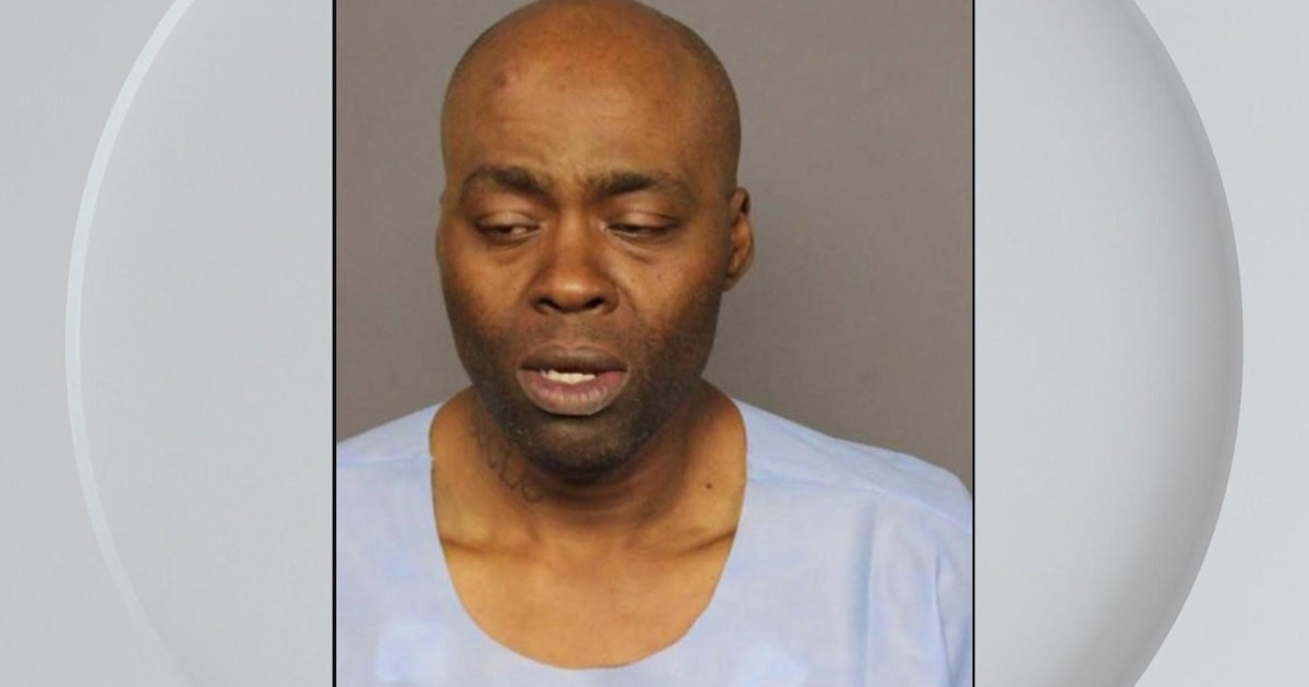 Suspect allegedly bites off portion of police officer's finger in ...