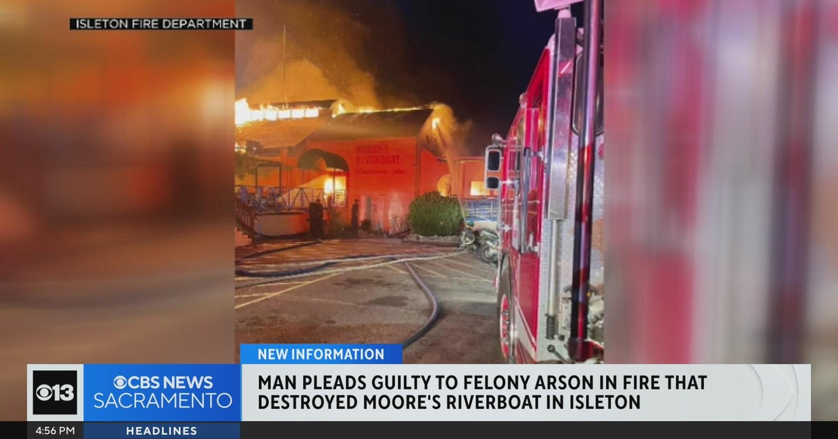 Man pleads guilty to starting 2022 fire that destroyed Moore's ...